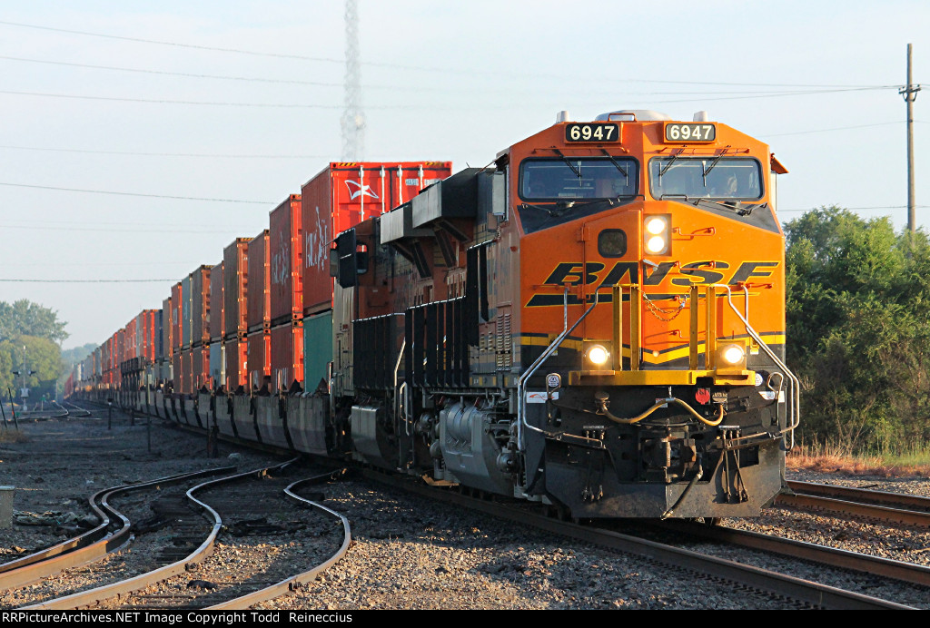 BNSF 6947